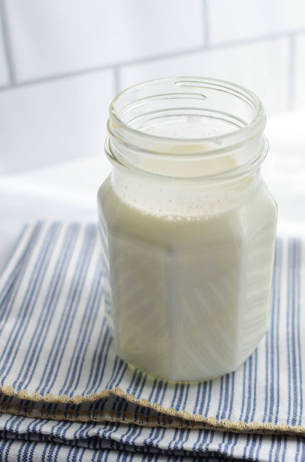 How to Make Goats Milk Kefir - Little Home in the Making