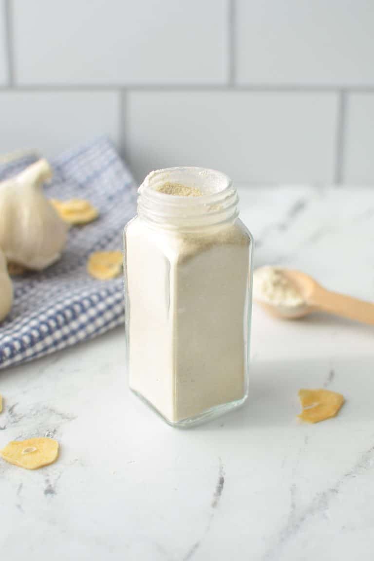 How to Make Garlic Powder - Little Home in the Making